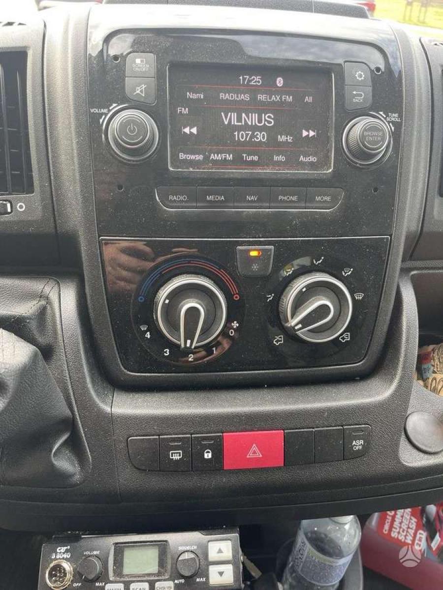 Balts Fiat Ducato 2020 Viļņa, ar dzinēja tilpumu 2.29 L un nobraukumu 200 tūkst. km par 14000 €, foto 16 vietnē AUTOMOTO.COM.LV