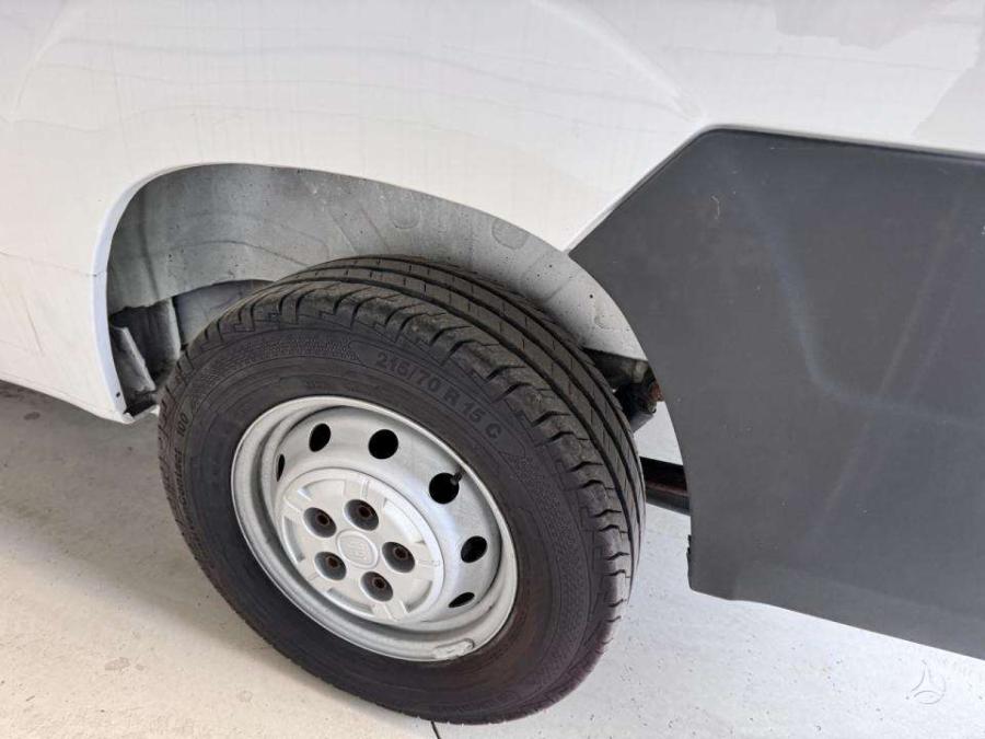 White Fiat Ducato 2020 in Radviliskis, with an engine capacity of 2.29 L and mileage of 222 thousand km for 15669 €, photo 25 on AUTOMOTO.COM.LV