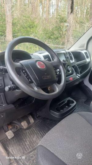 White Fiat Ducato 2020 in Vilnius, with an engine capacity of 2.29 L and mileage of 425 thousand km for 7000 €, photo 5 on AUTOMOTO.COM.LV