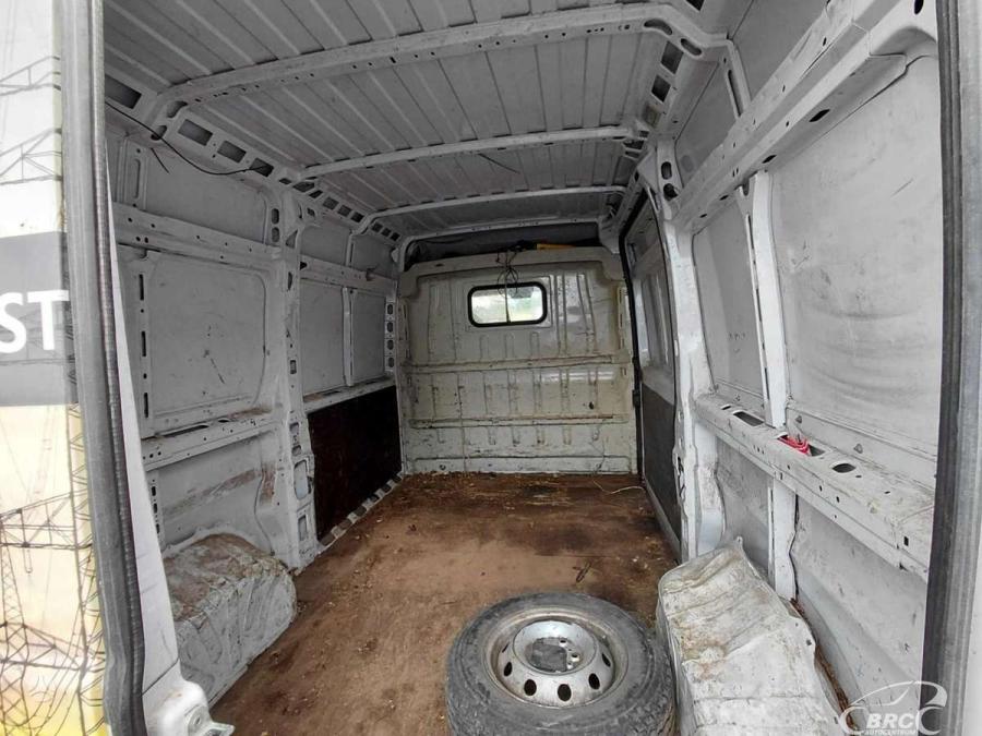 Balts Fiat Ducato 2020 Viļņa, ar dzinēja tilpumu 2.29 L un nobraukumu 313 tūkst. km par 5900 €, foto 12 vietnē AUTOMOTO.COM.LV