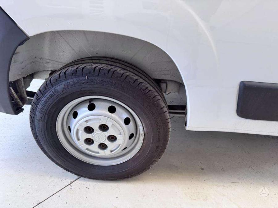 Balts Fiat Ducato 2020 Radviliškis, ar dzinēja tilpumu 2.29 L un nobraukumu 222 tūkst. km par 15669 €, foto 24 vietnē AUTOMOTO.COM.LV