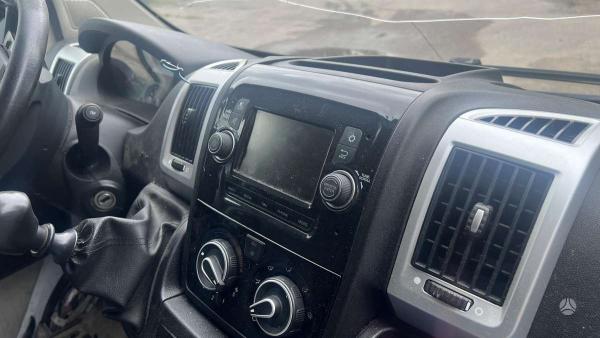 White Fiat Ducato 2020 in Alytus, with an engine capacity of 2.29 L and mileage of 370 thousand km for 3500 €, photo 6 on AUTOMOTO.COM.LV