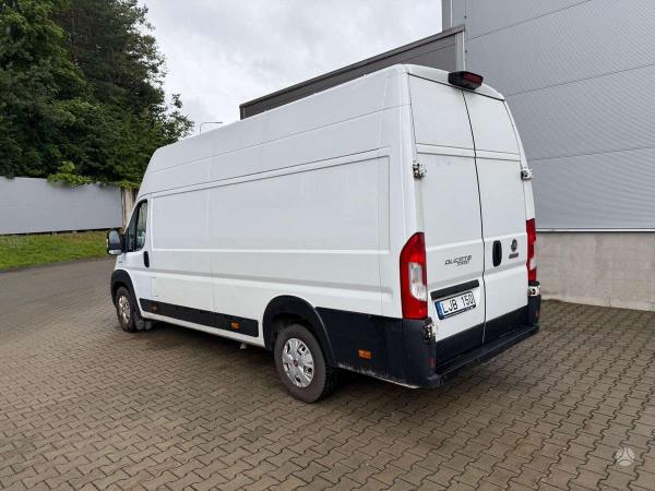 Fiat Ducato 2020 Viļņa vietnē Balts Fiat Ducato 2020 Viļņa, ar dzinēja tilpumu 2.29 L un nobraukumu 350 tūkst. km par 10500 €, foto 4 vietnē AUTOMOTO.COM.LV