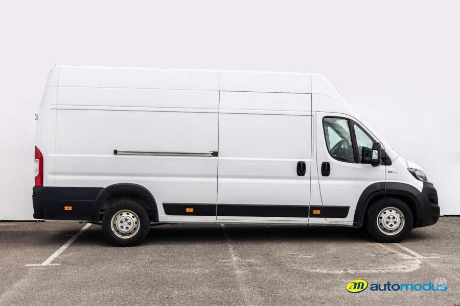 White Fiat Ducato 2021 in Vilnius, with an engine capacity of 2.19 L and mileage of 222 thousand km for 12950 €, photo 18 on AUTOMOTO.COM.LV