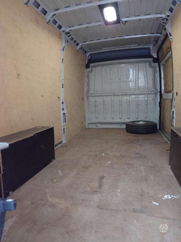 Balts Fiat Ducato 2021 Tauragė, ar dzinēja tilpumu 2.30 L un nobraukumu 154 tūkst. km par 12800 €, foto 9 vietnē AUTOMOTO.COM.LV