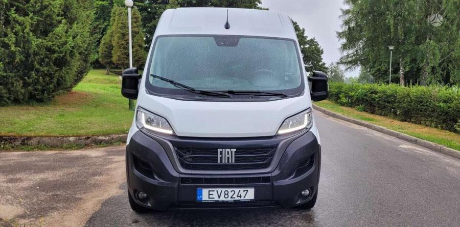 White Fiat Ducato 2021 in Elektrenai, with an engine capacity of 0.00 L and mileage of 28 thousand km for 14950 €, photo 1 on AUTOMOTO.COM.LV