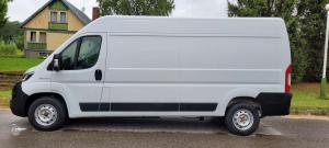 White Fiat Ducato 2021 in Elektrenai, with an engine capacity of 0.00 L and mileage of 28 thousand km for 14950 €, photo 5 on AUTOMOTO.COM.LV