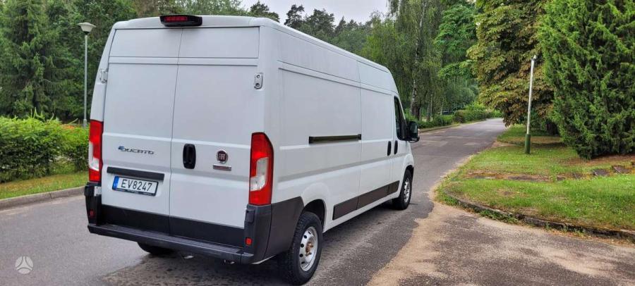 White Fiat Ducato 2021 in Elektrenai, with an engine capacity of 0.00 L and mileage of 28 thousand km for 14950 €, photo 16 on AUTOMOTO.COM.LV