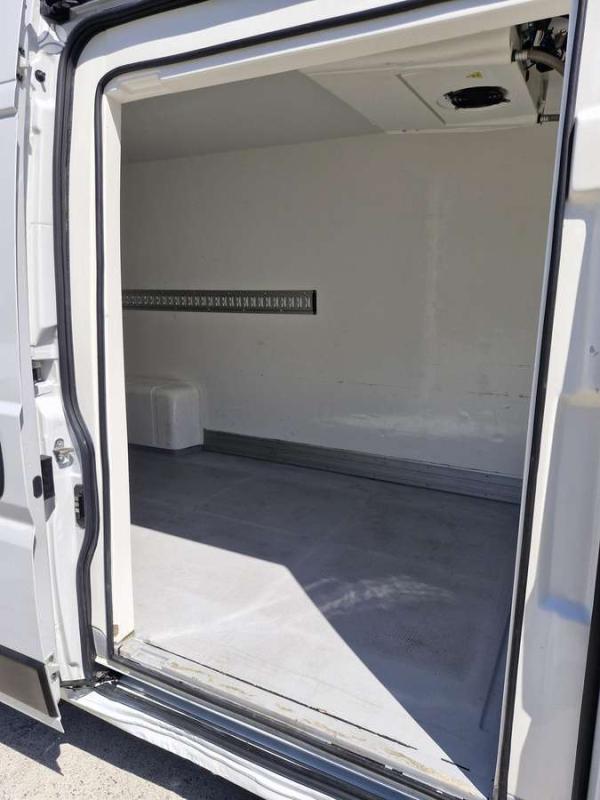 Balts Fiat Ducato 2021 Telšiai, ar dzinēja tilpumu 2.29 L un nobraukumu 173 tūkst. km par 10900 €, foto 10 vietnē AUTOMOTO.COM.LV