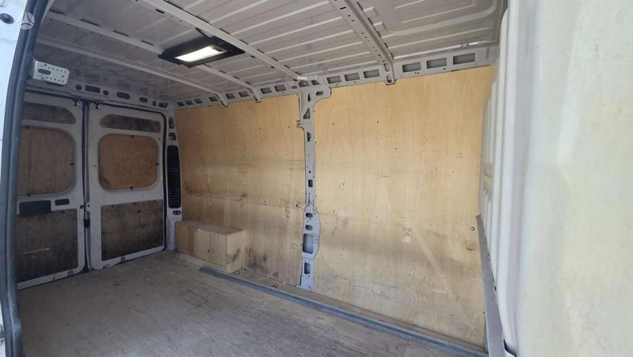 Balts Fiat Ducato 2021 Birštonas, ar dzinēja tilpumu 2.30 L un nobraukumu 136 tūkst. km par 9500 €, foto 15 vietnē AUTOMOTO.COM.LV