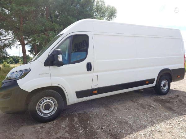 White Fiat Ducato 2021 in Taurage, with an engine capacity of 2.30 L and mileage of 180 thousand km for 13189 €, photo 1 on AUTOMOTO.COM.LV