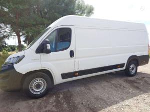 Balts Fiat Ducato 2021 Tauragė, ar dzinēja tilpumu 2.30 L un nobraukumu 180 tūkst. km par 13189 €, foto  vietnē AUTOMOTO.COM.LV
