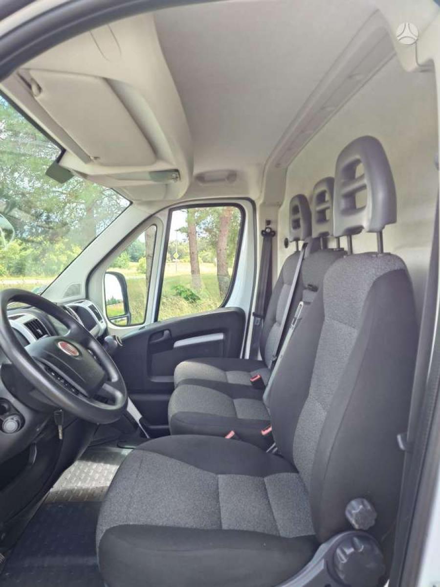 White Fiat Ducato 2021 in Taurage, with an engine capacity of 2.30 L and mileage of 180 thousand km for 13189 €, photo 16 on AUTOMOTO.COM.LV