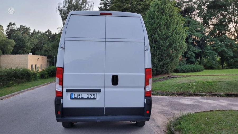 Balts Fiat Ducato 2021 Elektrėnai, ar dzinēja tilpumu 2.30 L un nobraukumu 102 tūkst. km par 14985 €, foto 7 vietnē AUTOMOTO.COM.LV