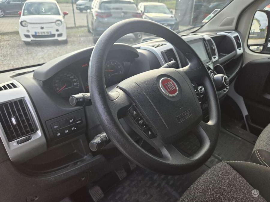 White Fiat Ducato 2021 in Taurage, with an engine capacity of 2.29 L and mileage of 196 thousand km for 11011 €, photo 13 on AUTOMOTO.COM.LV
