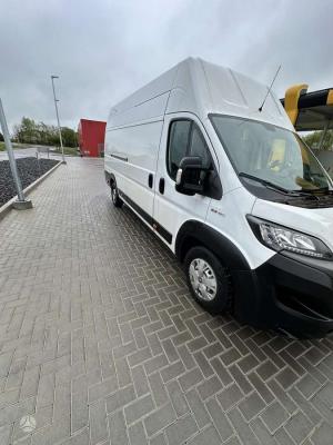 White Fiat Ducato 2021 in Kaunas, with an engine capacity of 2.21 L and mileage of 290 thousand km for 13000 €, photo 4 on AUTOMOTO.COM.LV