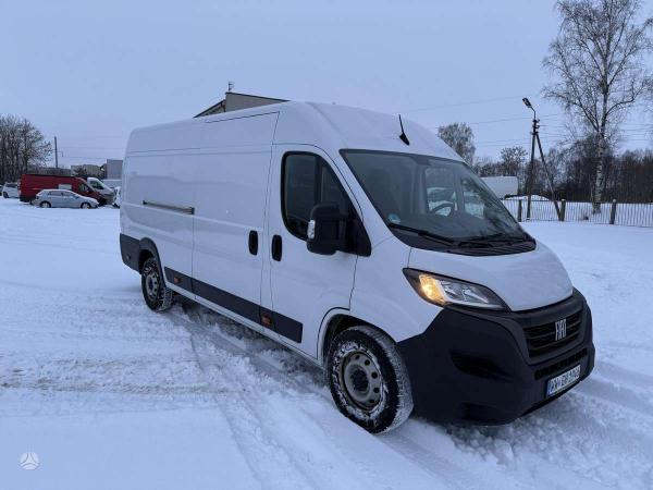 Balts Fiat Ducato 2022 Kupiškis, ar dzinēja tilpumu 2.18 L un nobraukumu 305 tūkst. km par 12400 €, foto 10 vietnē AUTOMOTO.COM.LV