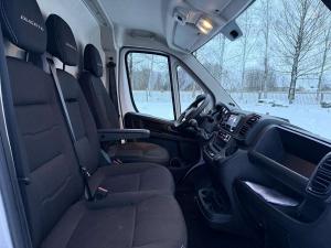 White Fiat Ducato 2022 in Kupiskis, with an engine capacity of 2.18 L and mileage of 305 thousand km for 12400 €, photo 20 on AUTOMOTO.COM.LV