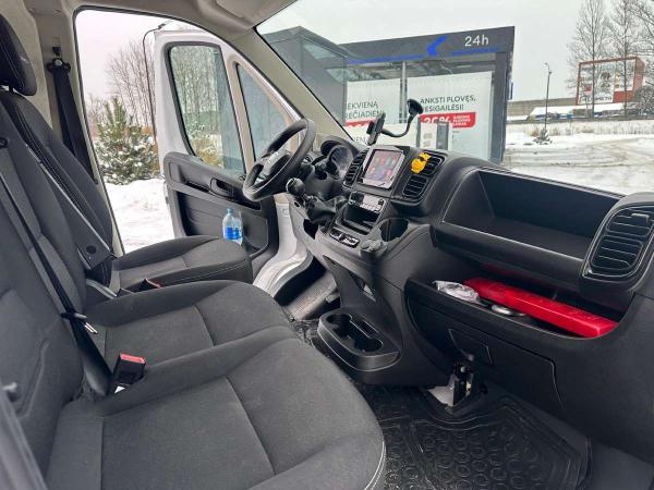 Balts Fiat Ducato 2022 Kauņa, ar dzinēja tilpumu 2.18 L un nobraukumu 186 tūkst. km par 18000 €, foto 7 vietnē AUTOMOTO.COM.LV