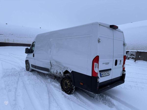 White Fiat Ducato 2022 in Kupiskis, with an engine capacity of 2.18 L and mileage of 305 thousand km for 10200 €, photo 9 on AUTOMOTO.COM.LV