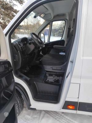 Balts Fiat Ducato 2022 Viļņa, ar dzinēja tilpumu 2.18 L un nobraukumu 85 tūkst. km par 19500 €, foto 5 vietnē AUTOMOTO.COM.LV