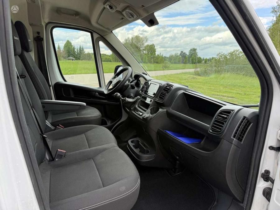 White Fiat Ducato 2022 in Kupiskis, with an engine capacity of 2.18 L and mileage of 299 thousand km for 7950 €, photo 12 on AUTOMOTO.COM.LV