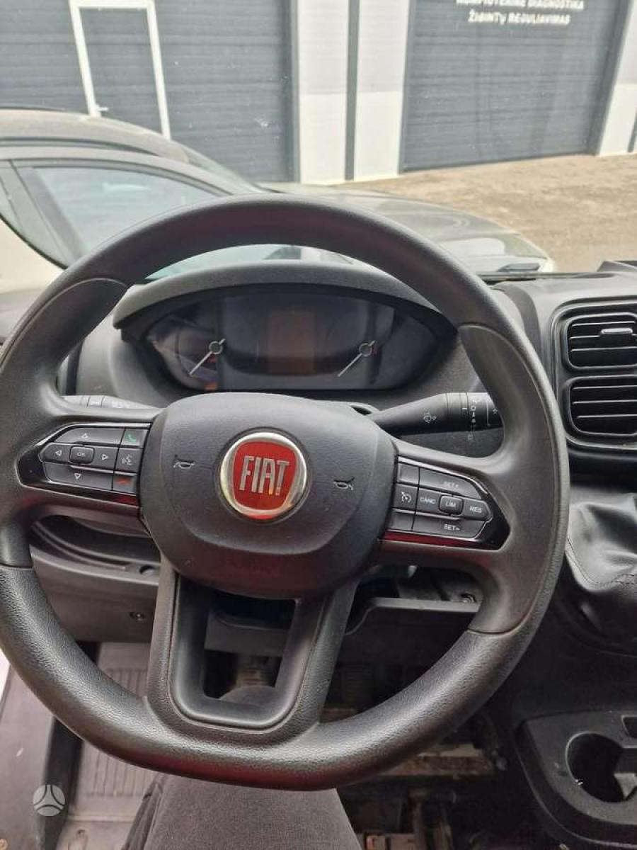 White Fiat Ducato 2022 in Kaisiadorys, with an engine capacity of 2.18 L and mileage of 230 thousand km for 4500 €, photo 7 on AUTOMOTO.COM.LV