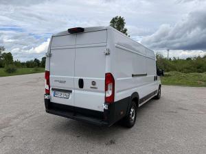 White Fiat Ducato 2022 in Kupiskis, with an engine capacity of 2.18 L and mileage of 298 thousand km for 7600 €, photo 4 on AUTOMOTO.COM.LV