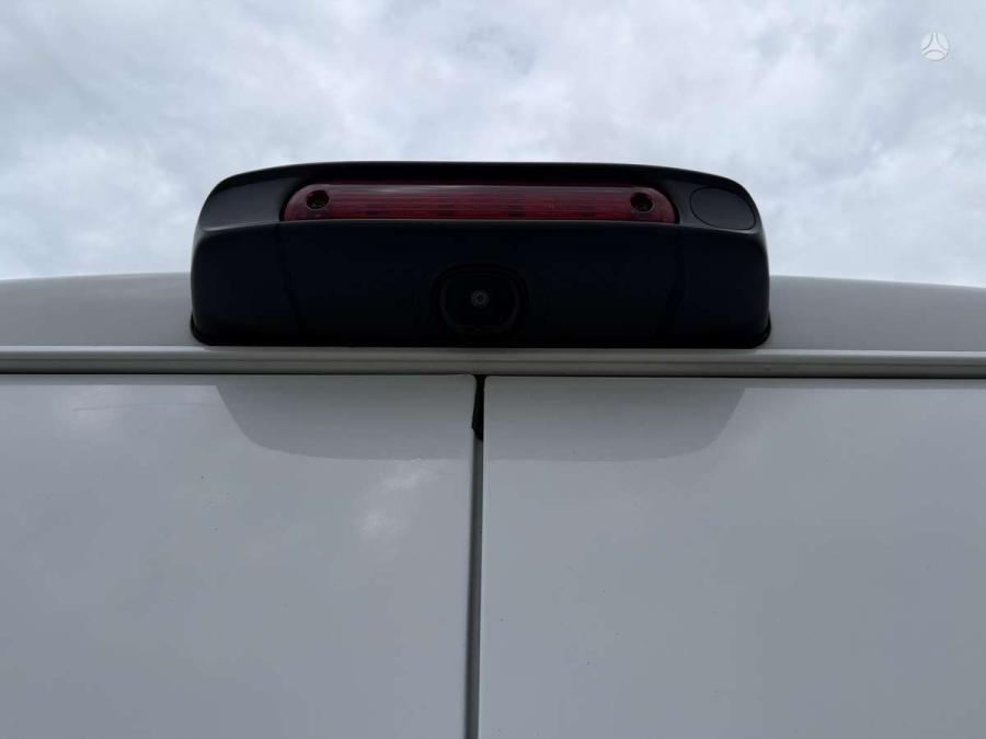 White Fiat Ducato 2022 in Kupiskis, with an engine capacity of 2.18 L and mileage of 298 thousand km for 7600 €, photo 9 on AUTOMOTO.COM.LV