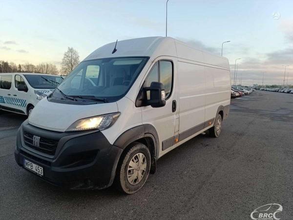 White Fiat Ducato 2023 in Vilnius, with an engine capacity of 2.18 L and mileage of 100 thousand km for 19500 €, photo 1 on AUTOMOTO.COM.LV