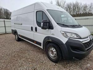 White Fiat Ducato 2023 in Kaunas, with an engine capacity of 2.20 L and mileage of 40 thousand km for 15999 €, photo 4 on AUTOMOTO.COM.LV