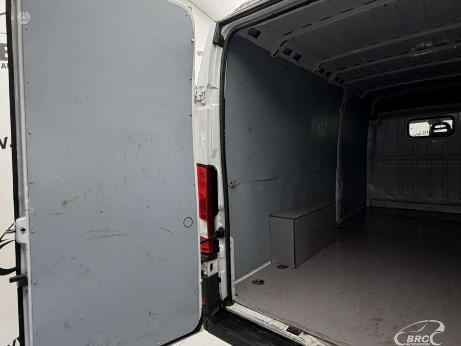 Balts Fiat Ducato 2023 Viļņa, ar dzinēja tilpumu 2.18 L un nobraukumu 113 tūkst. km par 17500 €, foto 16 vietnē AUTOMOTO.COM.LV