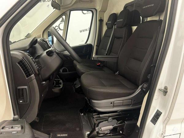 White Fiat Ducato 2023 in Vilnius, with an engine capacity of 2.18 L and mileage of 306 thousand km for 14900 €, photo 7 on AUTOMOTO.COM.LV