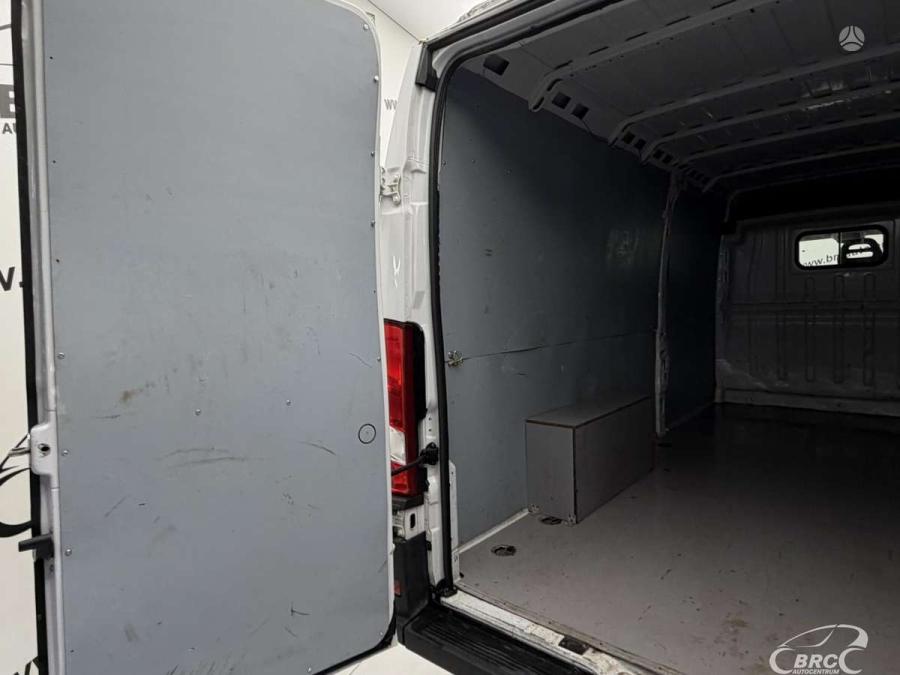 Balts Fiat Ducato 2023 Viļņa, ar dzinēja tilpumu 2.18 L un nobraukumu 113 tūkst. km par 17000 €, foto 16 vietnē AUTOMOTO.COM.LV
