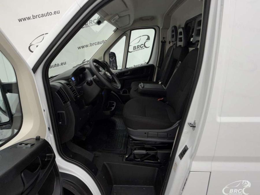 Balts Fiat Ducato 2023 Viļņa, ar dzinēja tilpumu 2.18 L un nobraukumu 113 tūkst. km par 17000 €, foto 22 vietnē AUTOMOTO.COM.LV