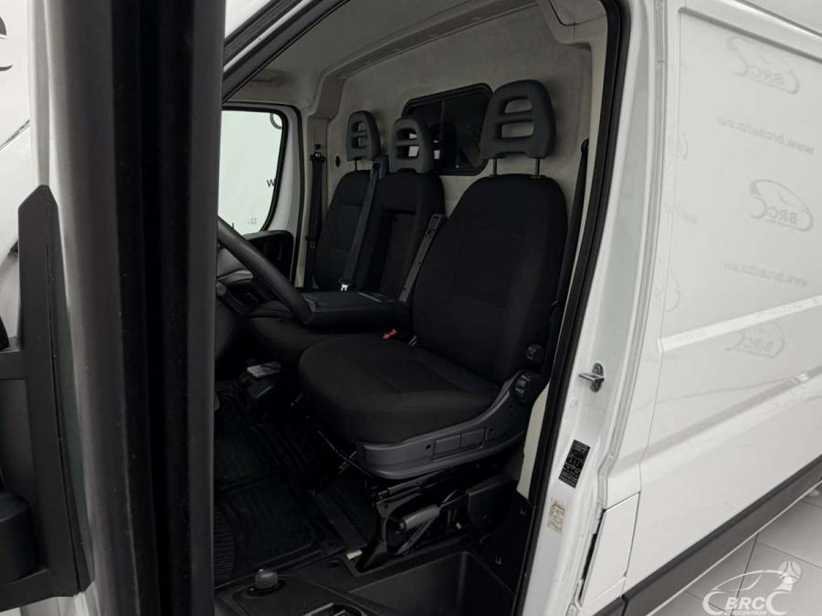 Balts Fiat Ducato 2023 Viļņa, ar dzinēja tilpumu 2.18 L un nobraukumu 113 tūkst. km par 17000 €, foto 24 vietnē AUTOMOTO.COM.LV