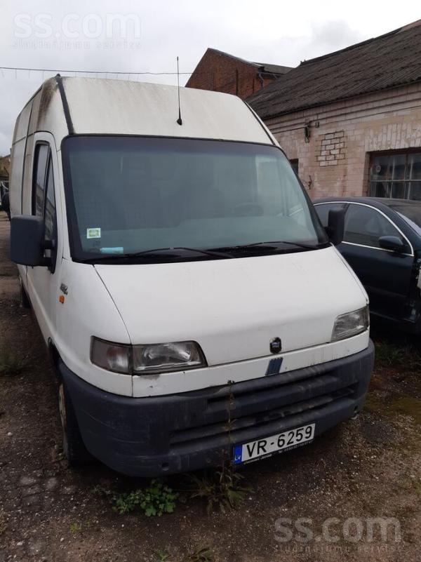 Balts Fiat Ducato 1996 Daugavpils, ar dzinēja tilpumu 2.50 L un nobraukumu 270 tūkst. km par 1200 €, foto 1 vietnē AUTOMOTO.COM.LV