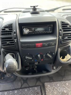Balts Fiat Ducato 2004 Kuldīga, ar dzinēja tilpumu 2.30 L un nobraukumu 245 tūkst. km par 17800 €, foto 12 vietnē AUTOMOTO.COM.LV