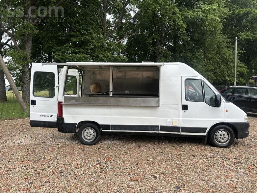 White Fiat Ducato 2004 in Cesis, with an engine capacity of 2.80 L and mileage of 0 thousand km for 7500 €, photo 1 on AUTOMOTO.COM.LV