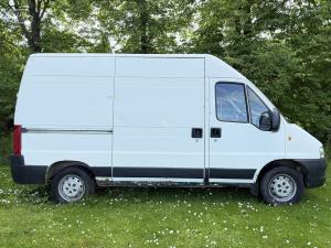 White Fiat Ducato 2005 in Panevezys, with an engine capacity of 2.30 L and mileage of 165 thousand km for 1400 €, photo 3 on AUTOMOTO.COM.LV
