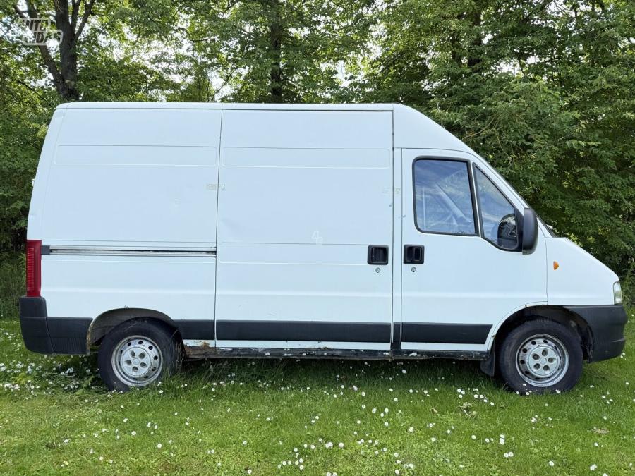 White Fiat Ducato 2005 in Panevezys, with an engine capacity of 2.30 L and mileage of 165 thousand km for 1400 €, photo 3 on AUTOMOTO.COM.LV
