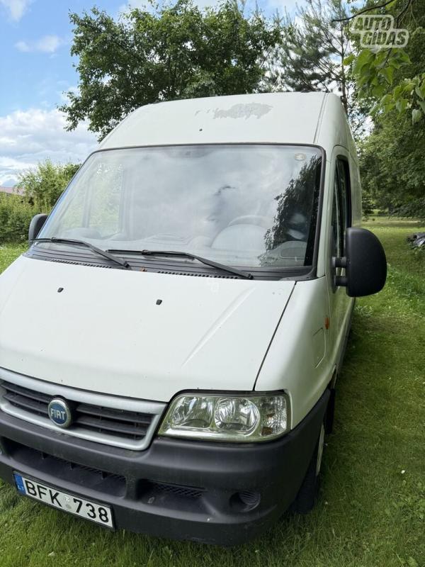 White Fiat Ducato 2005 in Panevezys, with an engine capacity of 2.30 L and mileage of 165 thousand km for 1400 €, photo 8 on AUTOMOTO.COM.LV