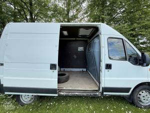 White Fiat Ducato 2005 in Panevezys, with an engine capacity of 2.30 L and mileage of 165 thousand km for 1400 €, photo 12 on AUTOMOTO.COM.LV