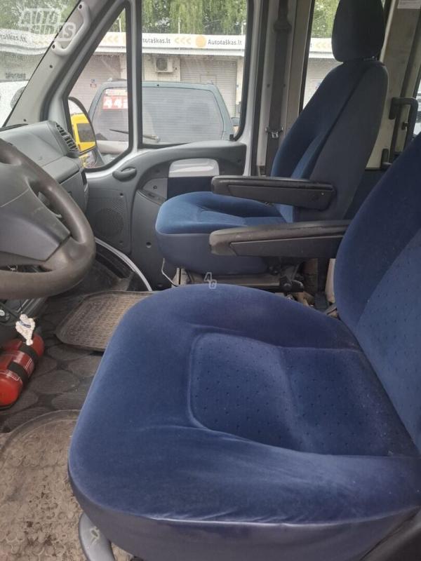 Balts Fiat Ducato 2005 Viļņa, ar dzinēja tilpumu 2.80 L un nobraukumu 308 tūkst. km par 4500 €, foto 7 vietnē AUTOMOTO.COM.LV