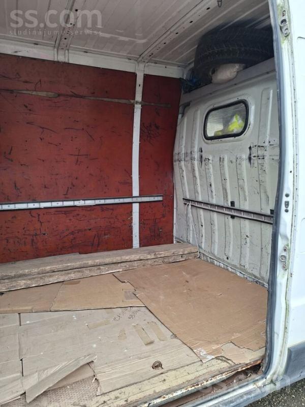 Balts Fiat Ducato 2006 Bauska, ar dzinēja tilpumu 2.30 L un nobraukumu 397 tūkst. km par 1025 €, foto 5 vietnē AUTOMOTO.COM.LV