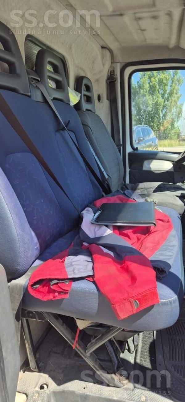 Balts Fiat Ducato 2006 Bauska, ar dzinēja tilpumu 2.30 L un nobraukumu 397 tūkst. km par 1025 €, foto 8 vietnē AUTOMOTO.COM.LV
