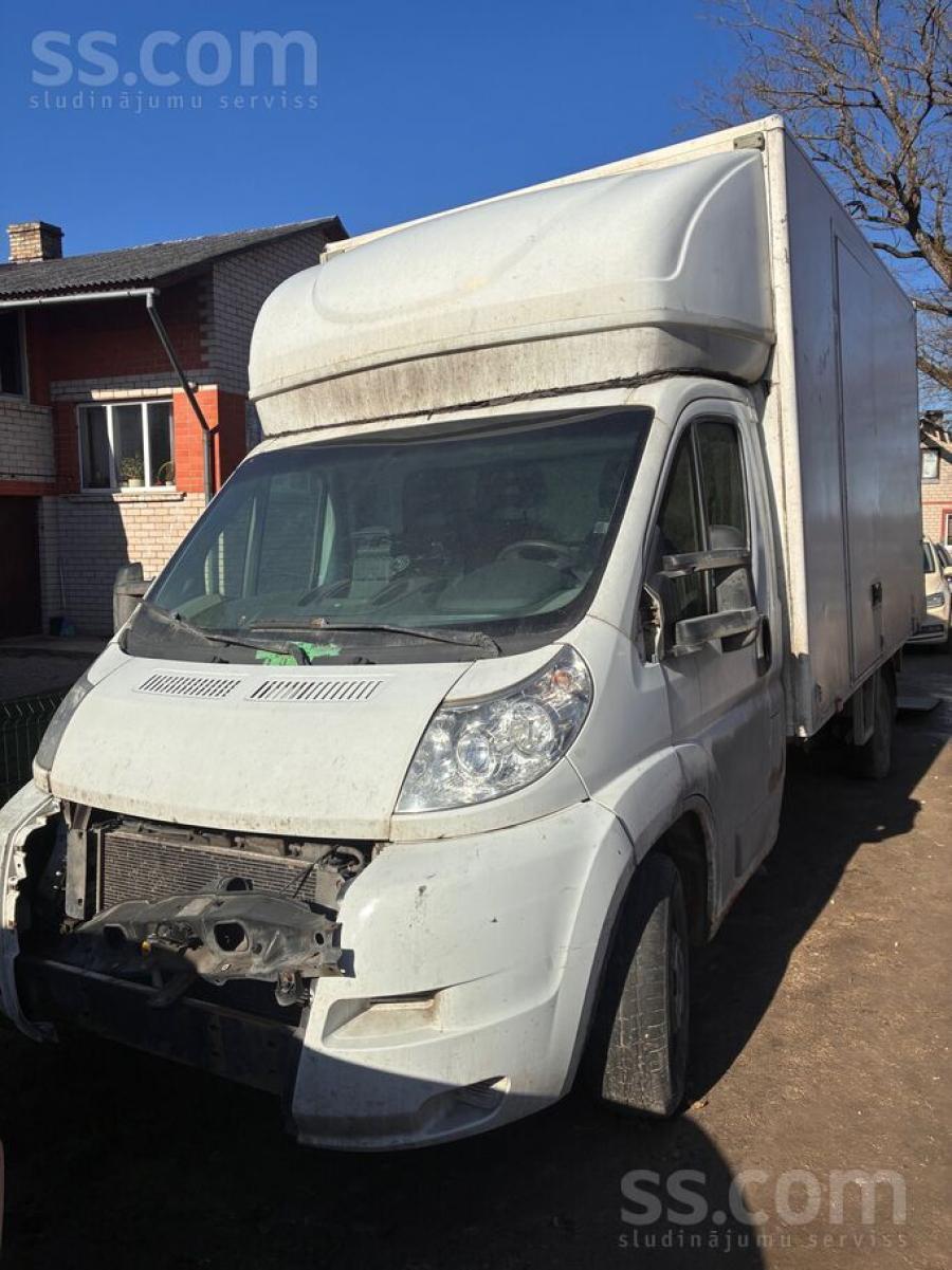 White Fiat Ducato 2007 in Aizkraukle, with an engine capacity of 2.20 L and mileage of 386 thousand km for 1200 €, photo 1 on AUTOMOTO.COM.LV