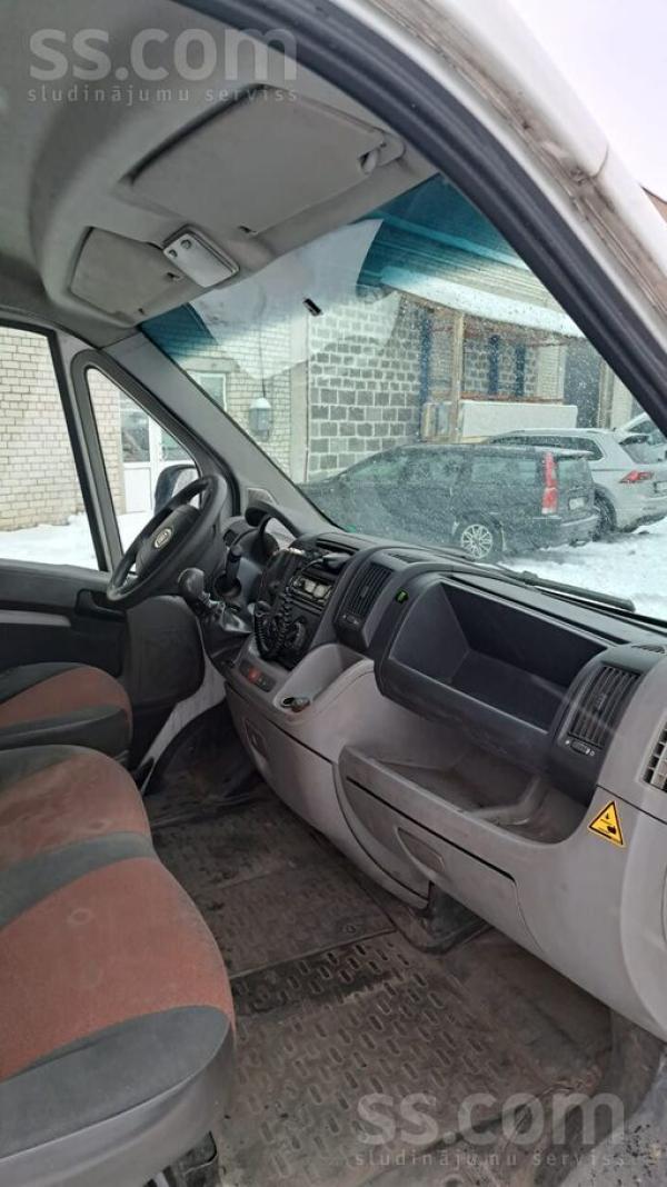 White Fiat Ducato 2008 in Daugavpils, with an engine capacity of 2.30 L and mileage of 235 thousand km for 3800 €, photo 8 on AUTOMOTO.COM.LV