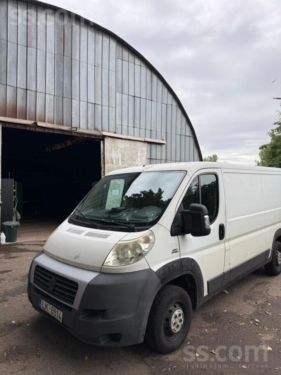 Balts Fiat Ducato 2008 Rīga, ar dzinēja tilpumu 2.20 L un nobraukumu 320 tūkst. km par 2600 €, foto 3 vietnē AUTOMOTO.COM.LV