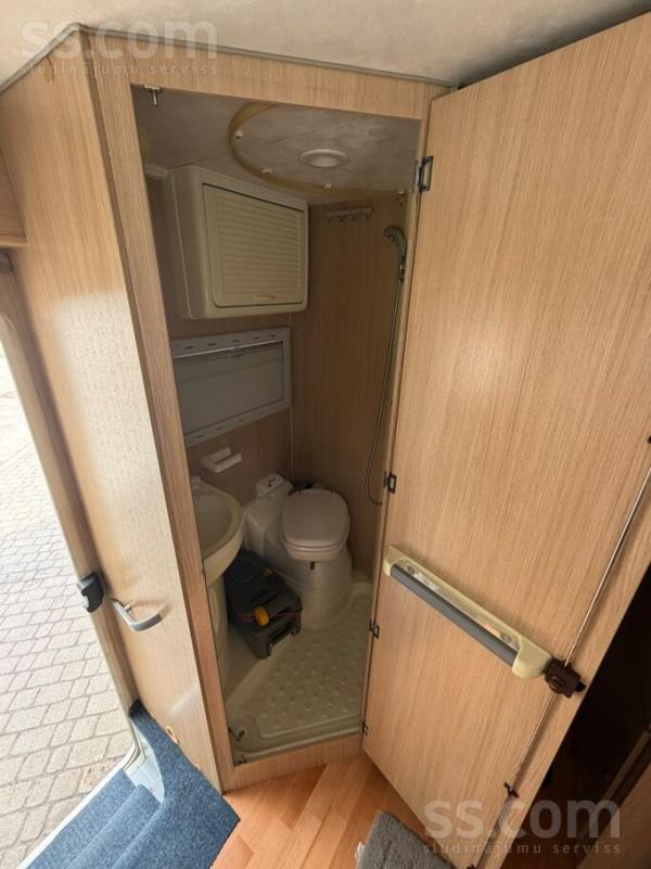 Balts Fiat Ducato 2008 Rēzekne, ar dzinēja tilpumu 2.20 L un nobraukumu 93 tūkst. km par 19900 €, foto 8 vietnē AUTOMOTO.COM.LV